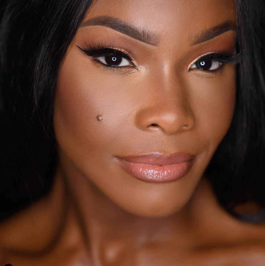 Blended makeup tips for makeup routine | Ilios Beauty Ring